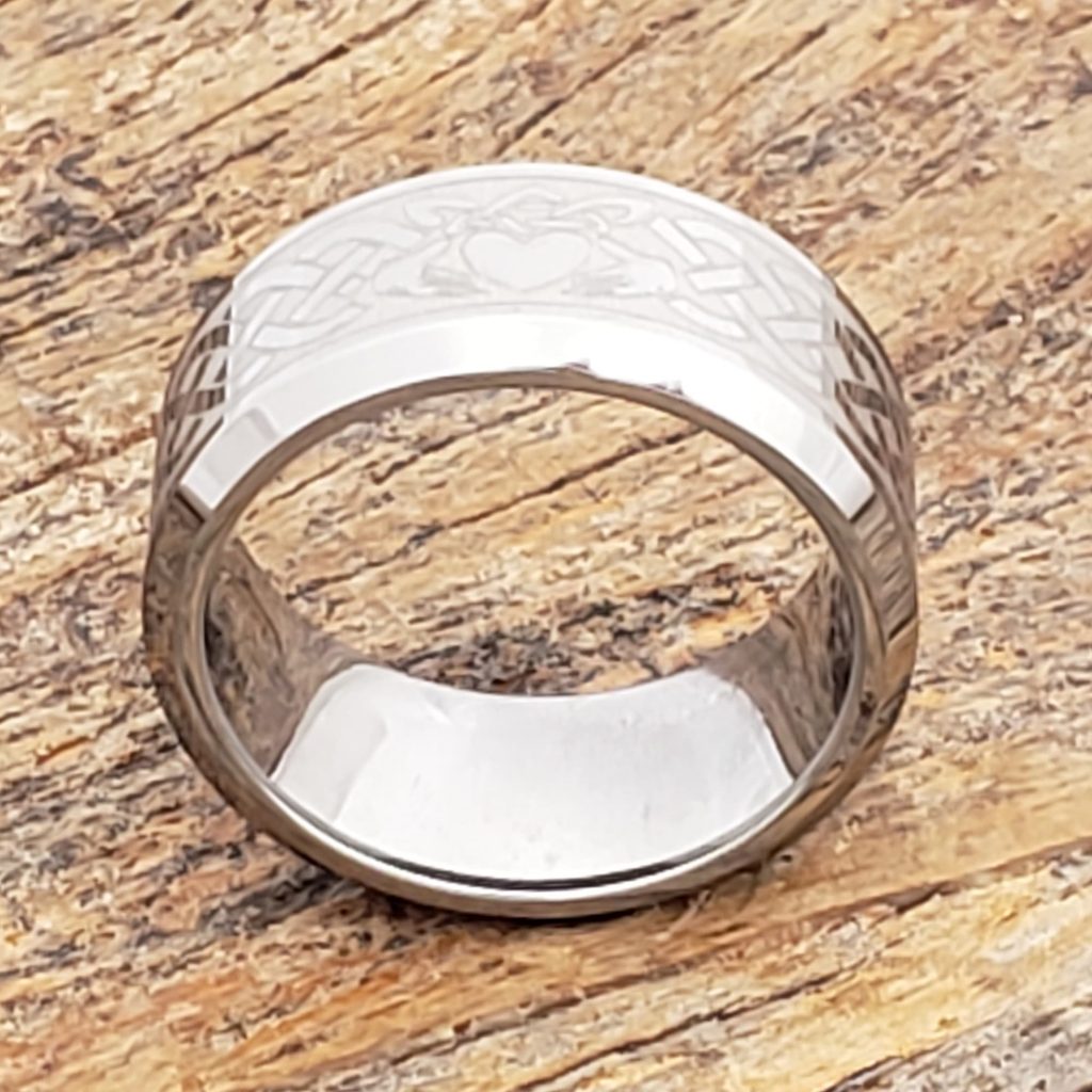 Clatter Claddagh Rings - Irish Beveled Bands - Forever Metals