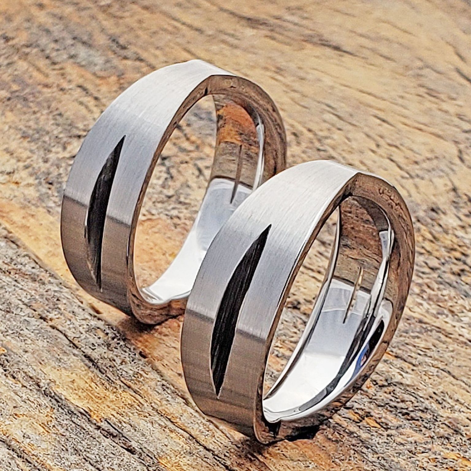Eccentricity sculpted unique rings - STUNNING - Forever Metals
